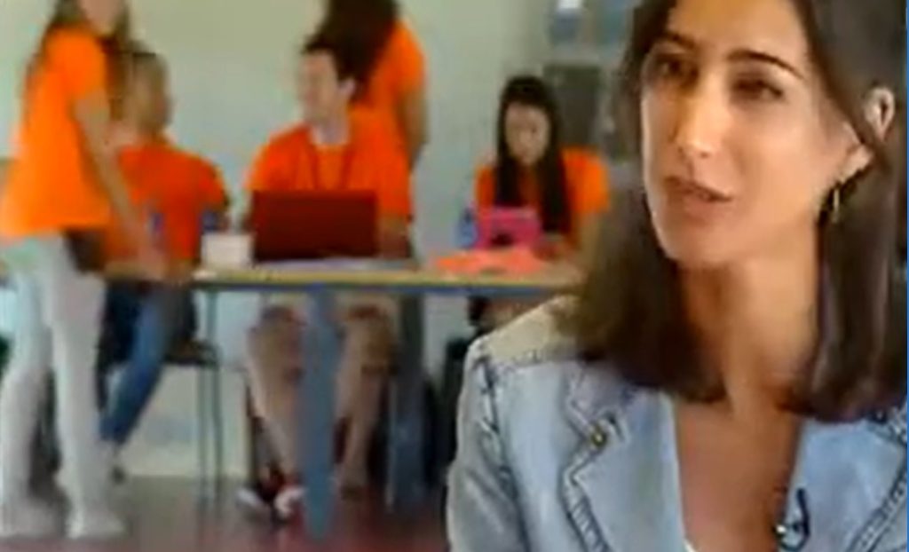 Sanserif Creatius | María Fanjul, Entradas.com and the cardboard ...